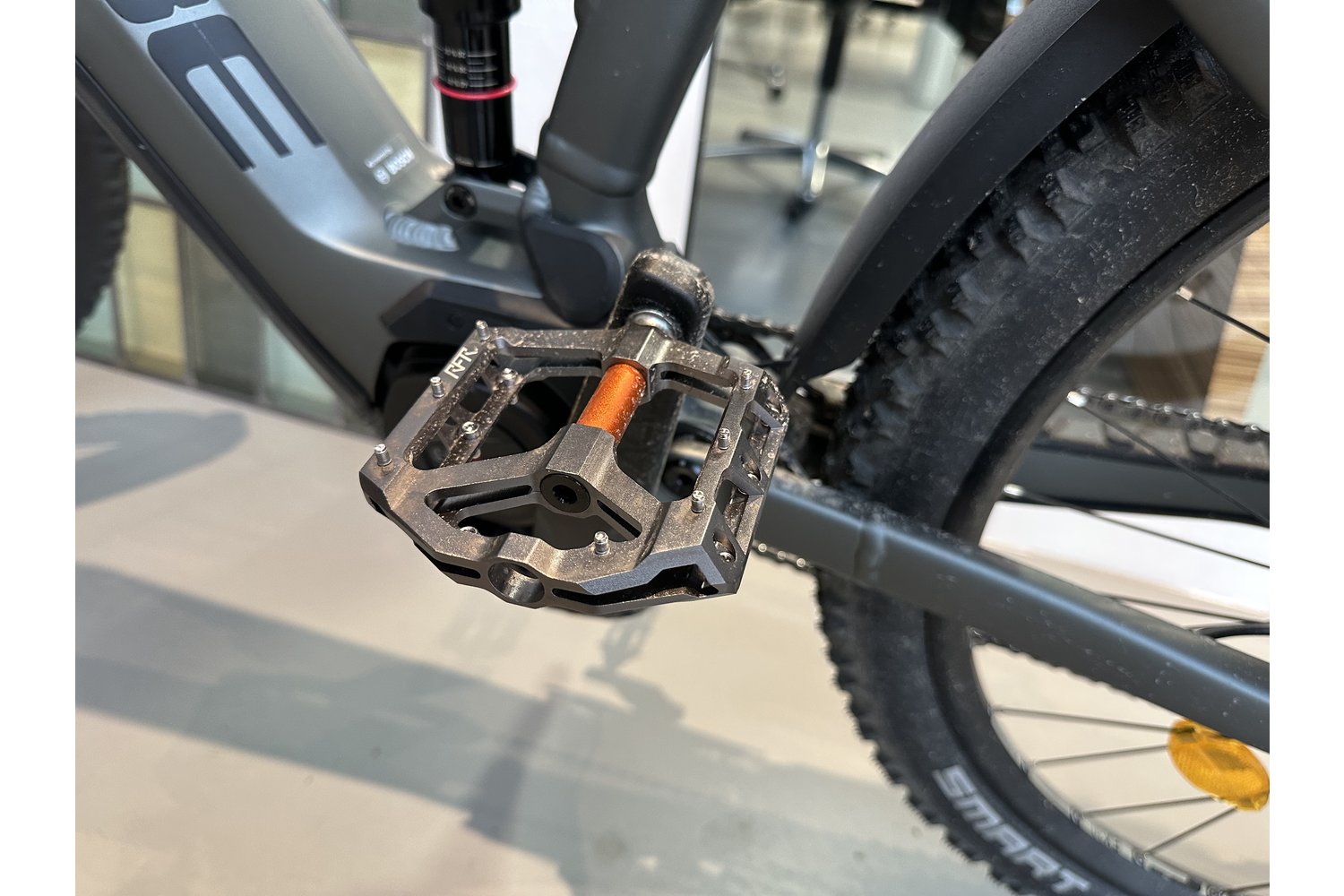 Cube RFR Pedale Flat SLT 2.0 2024 günstig kaufen | Fahrrad XXL